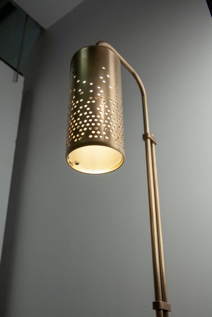 Task Light for Alaska Air Lounge – Resolute Online